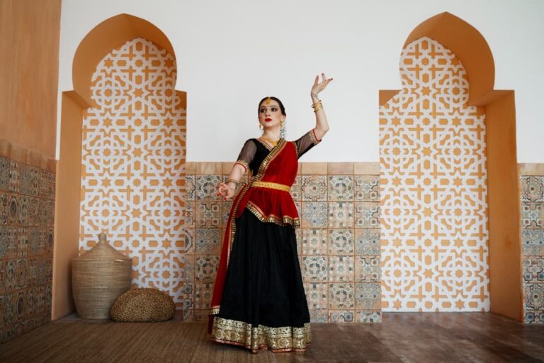 Discovering Bollywood Dance: Tradition and Modernity
